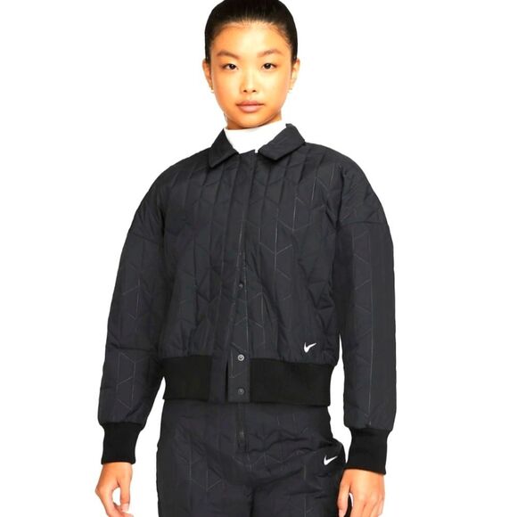 Nike | Jackets & Coats | Nike Sportswear Essentials Quilted Woven ...